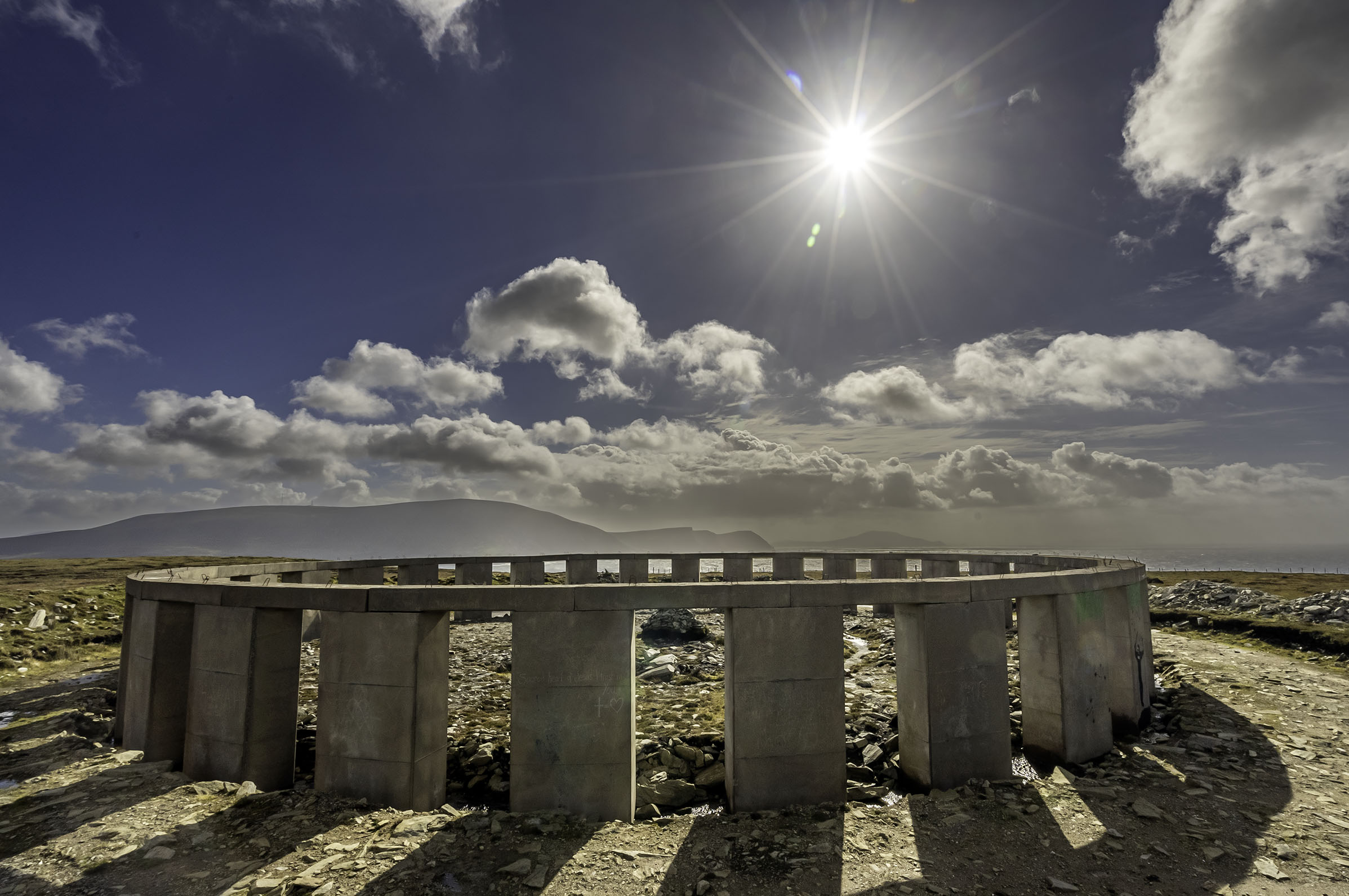 Achill Henge – Telepathic Stuntman