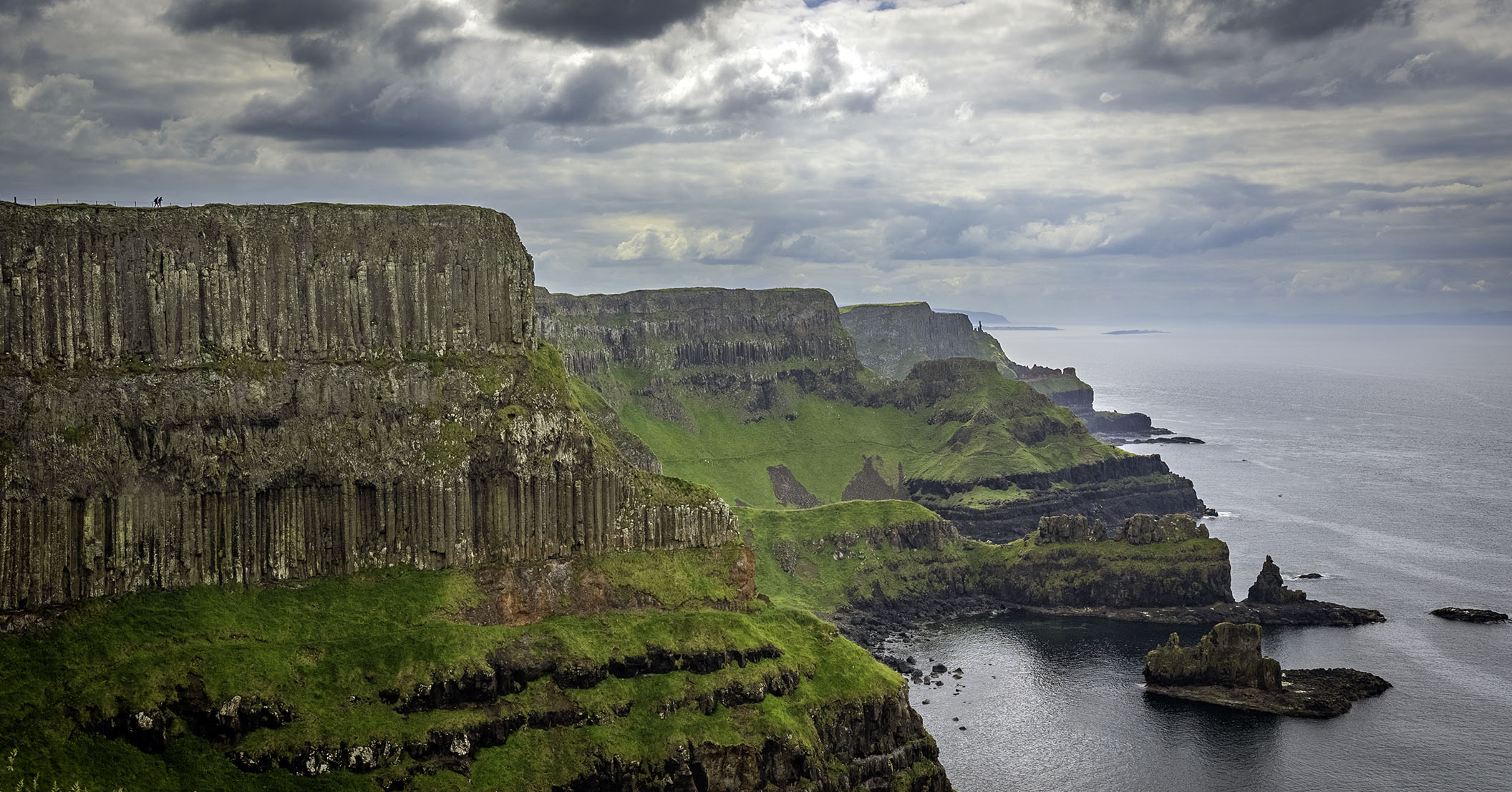 Coastal Columns copy – Telepathic Stuntman